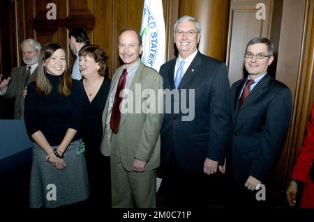 Office of the Administrator (Stephen L. Johnson) - Mark Luttner ...