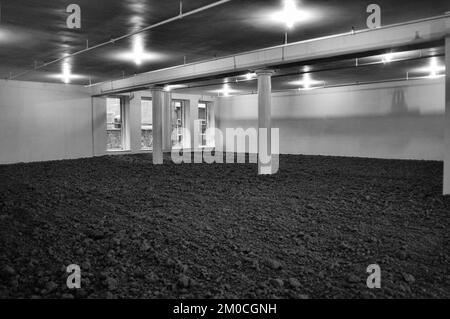 Walter De Maria Earth Room