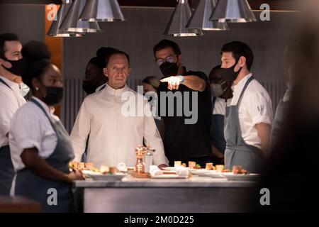 THE MENU, Ralph Fiennes, 2022. © Searchlight Pictures / Courtesy ...