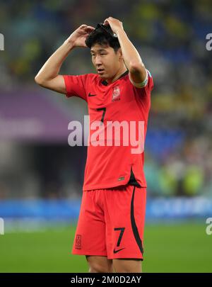 DOHA - (l-r) Heung-min Son of Korea Republic, Hee-chan Hwang of Korea ...