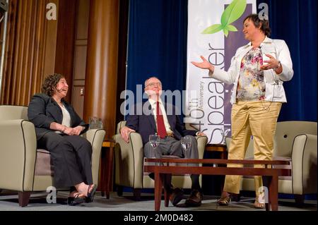 40th Anniversary Speakers Series, William Ruckelshaus Stock Photo - Alamy