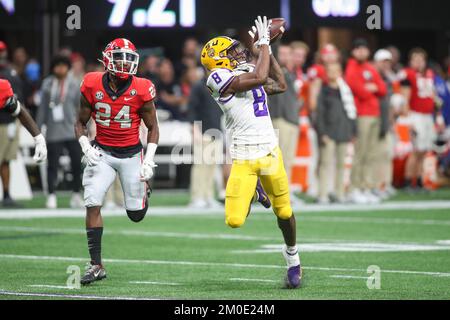 December 03, 2022: LSU wide receiver Malik Nabers (8) brings in a ...