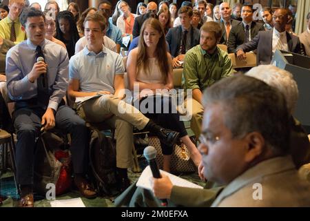 Office of Solid Waste and Emergency Response - School Chemical Cleanup ...