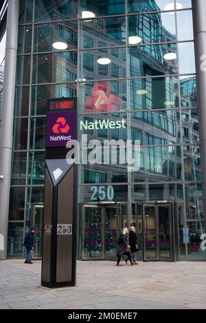 Natwest HQ London - Natwest Headquarters London at 250 Bishopsgate near ...