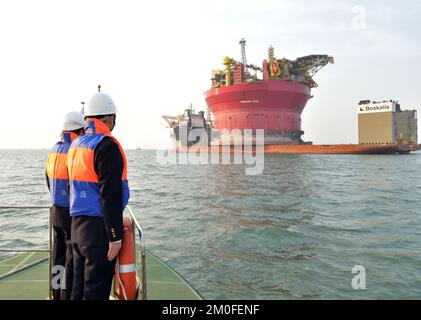 QINGDAO, CHINA - DECEMBER 6, 2022 - A large intelligent integrated ...