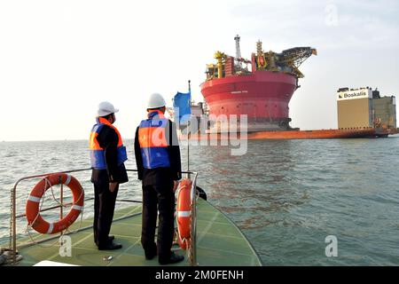 QINGDAO, CHINA - DECEMBER 6, 2022 - A large intelligent integrated ...
