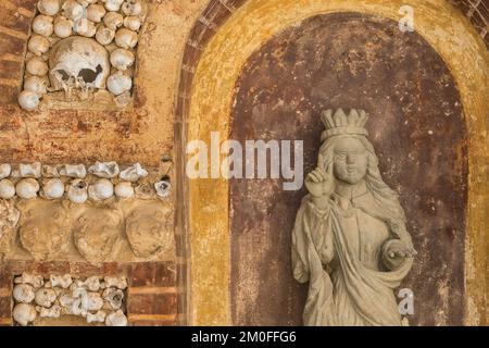 Altar made from human bones and skulls inside the Santa Maria church in ...