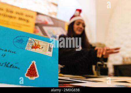 Freiburg, Germany. 06th Dec, 2022. Sevilay Catakli, an employee of a ...