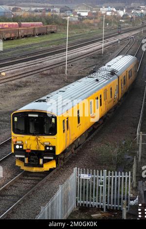 Network Rail class 950 track recording / assessment train 950001 at ...
