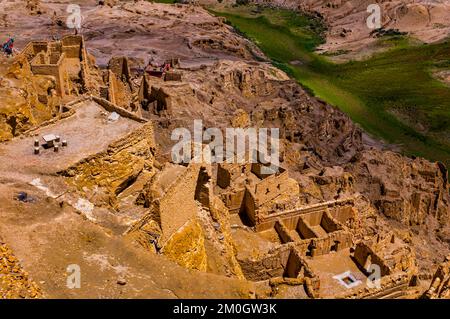Collapsed houses in the kingdom of Guge, Western Tibet, Asia Stock ...