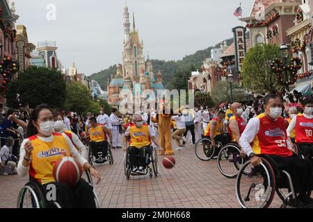 Hong Kong Disneyland Resort main entrance sign. HK Disney portico Stock ...