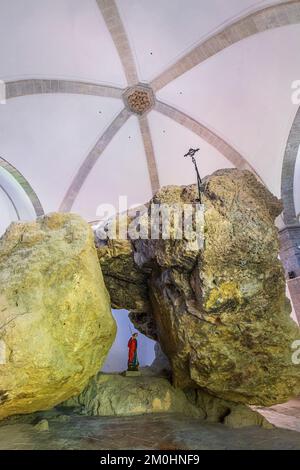 Markina, San Miguel de Arretxinaga hermitage and "natural" altar Stock ...