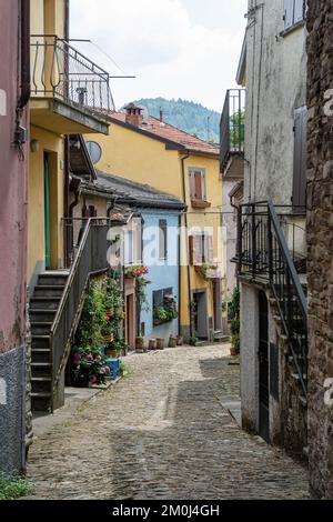 village view, berceto, italy Stock Photo - Alamy