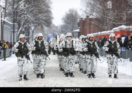 Hamina, Finland. 06th Dec, 2022. Soldiers of the Finnish Armed Forces ...