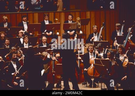 Italian conductor Claudio Abbado and the Berlin Philharmonic Orchestra ...