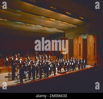 Italian conductor Claudio Abbado and the Berlin Philharmonic Orchestra ...