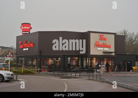 Tim Hortons 50th Drive Thru restaurant opened in Watford Hertfordshire ...