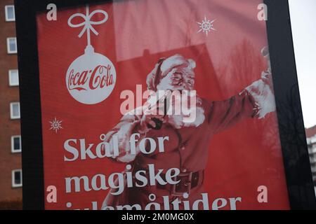Kastrup/Copenhagen /Denmmark/07 December 2022/Billboardes with coca ...