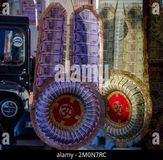 Garland of Indian currency Stock Photo - Alamy