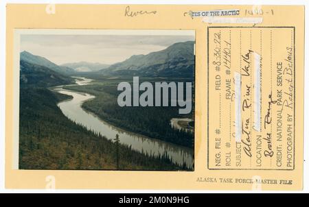 Alatna River Valley. Alaska Task Force Photographs Stock Photo - Alamy