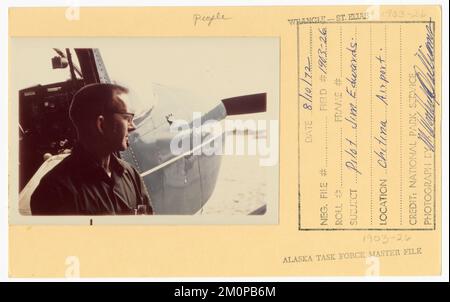 Pilot Jim Edwards. Alaska Task Force Photographs Stock Photo - Alamy