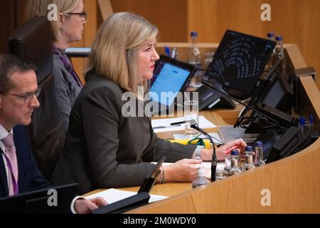 Alison Johnstone, Presiding Officer of the Scottish Parliament (centre ...