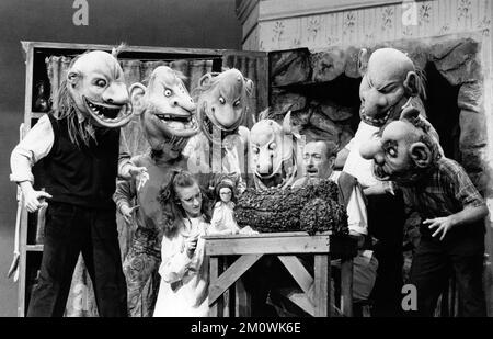 Anthony Pedley (The BFG), Fiona Grogan (Sophie) in THE BFG (BIG ...