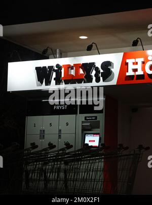 Willys grocery store Stock Photo - Alamy