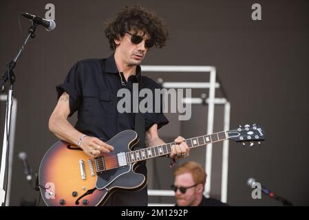 Austin City Limits - Miike Snow in concert Stock Photo - Alamy