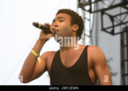 The Bonnaroo Music and Arts Festival - Childish Gambino in concert ...