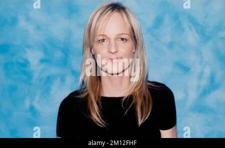 Retro celebrity portraits - Helen Hunt, at a press conference event ...