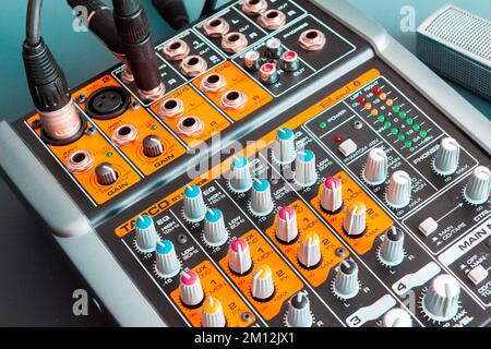 analog mixing pult for music Stock Photo - Alamy