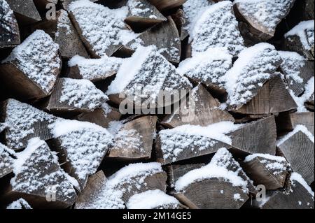 Rottweil, Germany. 10th Dec, 2022. 223 caliber Remington cartridges ...