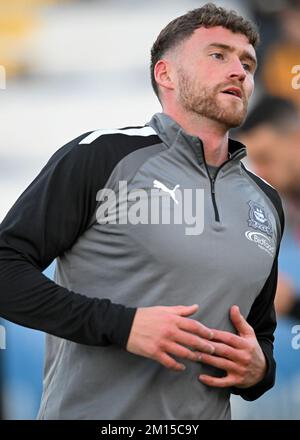 Plymouth Argyle defender Dan Scarr (6) during the Plymouth Argyle ...