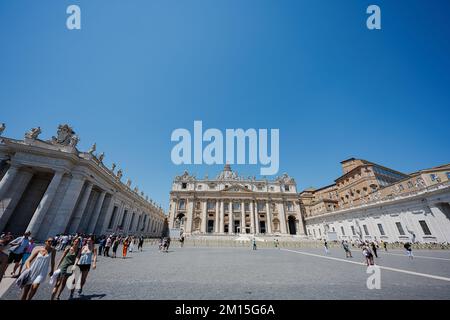 Vatican City, July 22, 2022: Saint Peter's Square, Vatican City, Rome ...