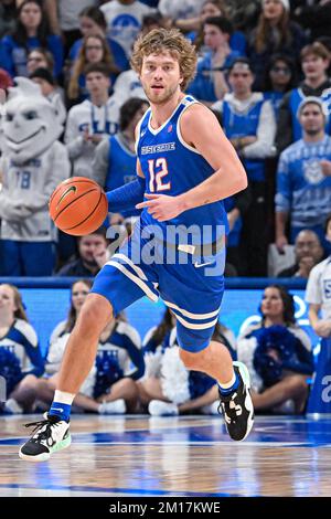 Boise State guard Max Rice (12) shoots a 3-pointer against Colorado ...