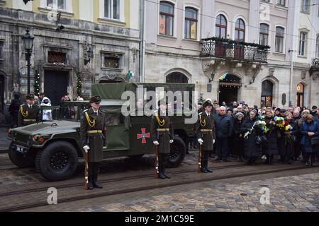 Lviv, Ukraine. 10th Dec, 2022. The funeral ceremony of the Hero of ...