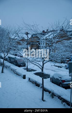 Snow in London - Everything covered in snow, street scene, London, UK ...