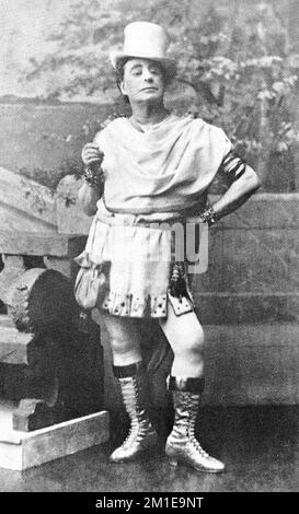 John Lawrence (J. L.) Toole Stock Photo - Alamy