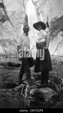TOM LONDON (aka LEONARD CLAPHAM) on location candid during filming of ...