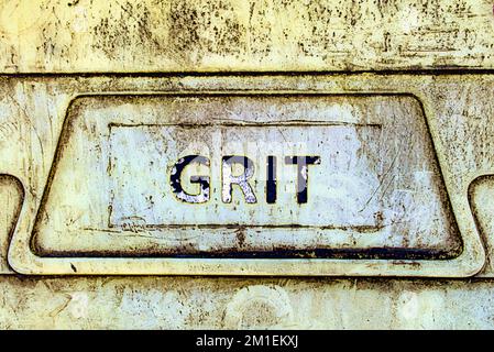 A grit box covered in snow sits on a Glasgow street Stock Photo - Alamy