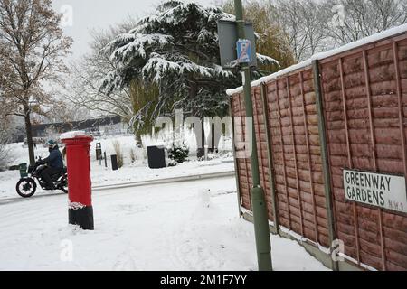 The Greenway covered in snow in Barnet, Colindale, London, England, U.K ...