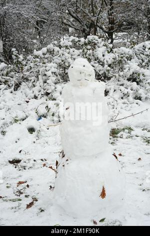 Snow man in Montrose Pk, Barnet, Colindale, London, England, U.k Stock ...