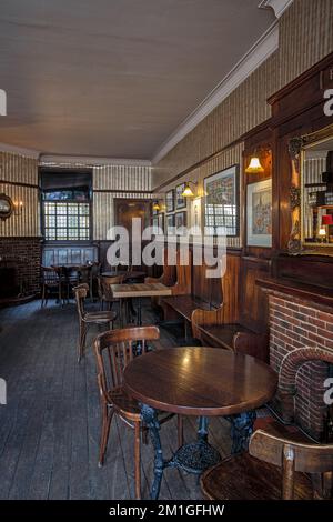 The Golden Heart pub interior ,England, London, Tower Hamlets ...
