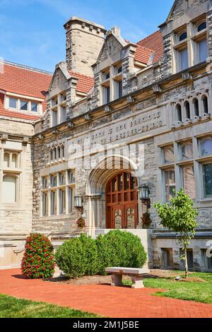 Indiana University limestone architecture of Franklin Hall Stock Photo ...