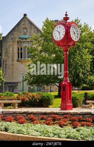 Red Clock at Indiana University college campus Stock Photo - Alamy