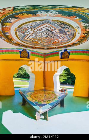Detail of Chorten Tibetan Mongolian Buddhist shrine Stock Photo - Alamy