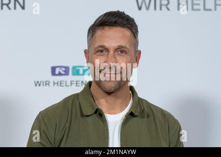 Florian AMBROSIUS, actor, 27th RTL donation marathon "We help children ...