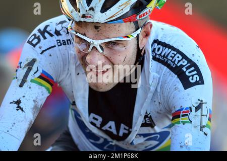 20121125 - GIETEN, NETHERLANDS: Belgian Niels Albert in action during ...