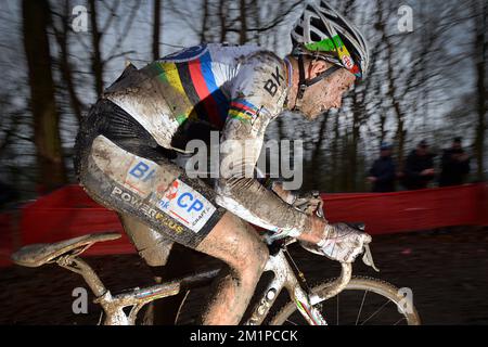 20121223 - NAMUR, BELGIUM: Belgian Niels Albert in action during the ...